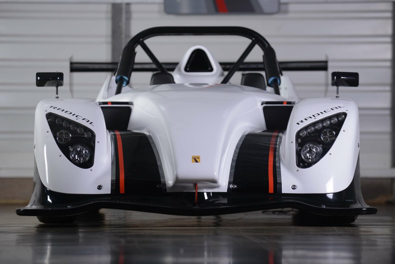 SR1 - Radical Romania